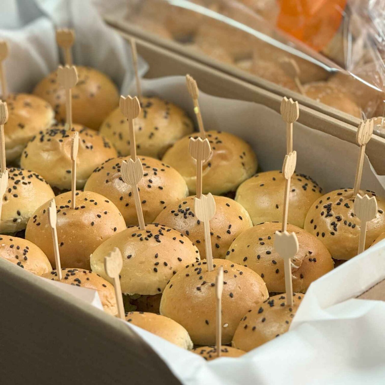 The Slider Box — Dish Food & Social